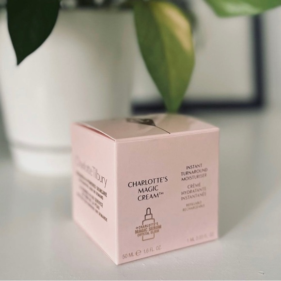 Charlotte Tilbury | Makeup | Charlotte Tilbury Magic Cream Moisturizer ...